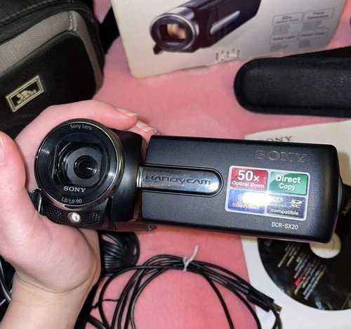 Видеокамера VHS Sony Handycam