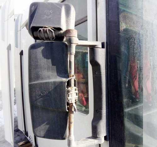 Зеркало переднее правое Renault Trucks Magnum midr