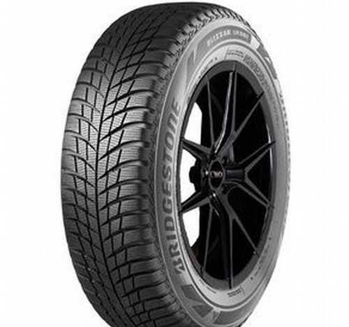 Bridgestone Blizzak LM-001 235/50 R19