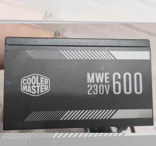 Блок питания Cooler Master MWE 600W V2 MPE-6001