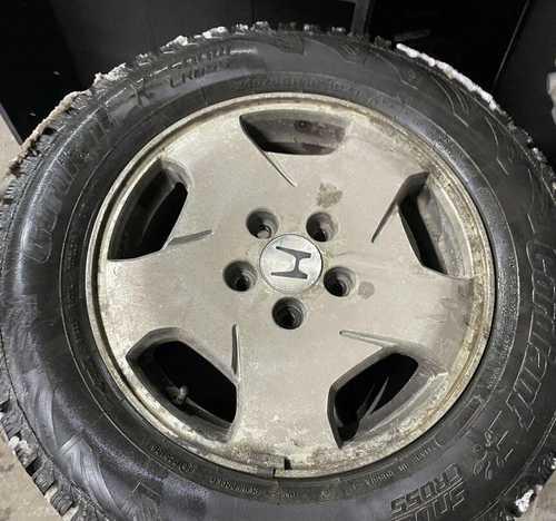 Колеса зимние 215 65 r16
