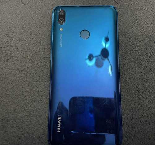 HUAWEI Y7, 2/16 ГБ