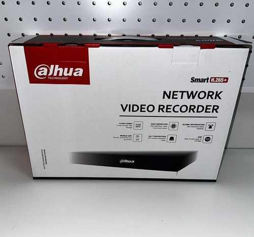 IP видеорегистратор Dahua DHI-NVR2104-S3