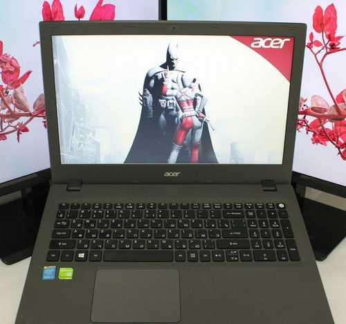 15.6" Acer i5-5200U GF 940M 2 GB 8 RAM 240 SSD 500
