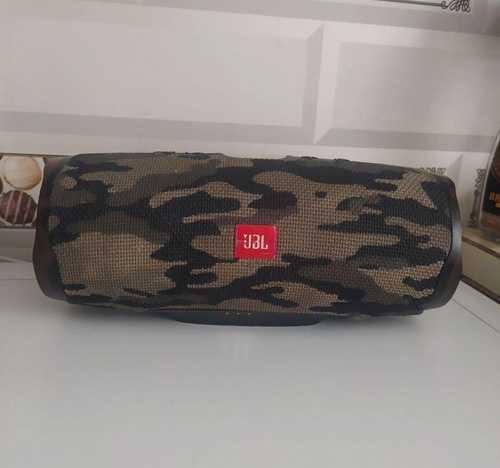 Колонка jbl charge 4