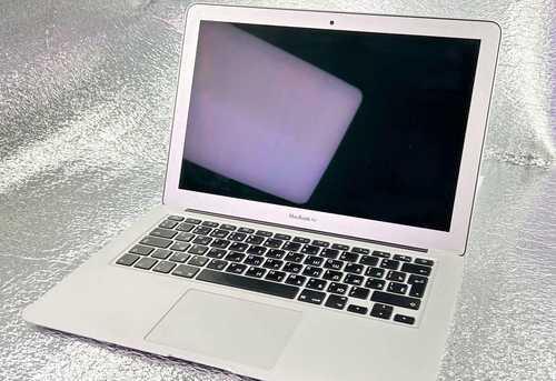 Apple MacBook Air 13, 2015 год
