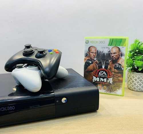 Игровая Приставка Xbox 360 Е
