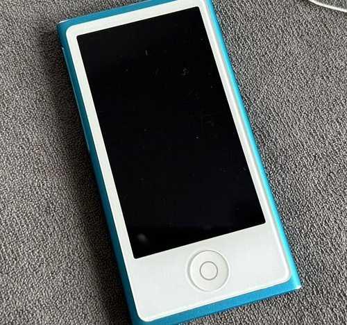 Плеер Apple iPod nano 16 Гб