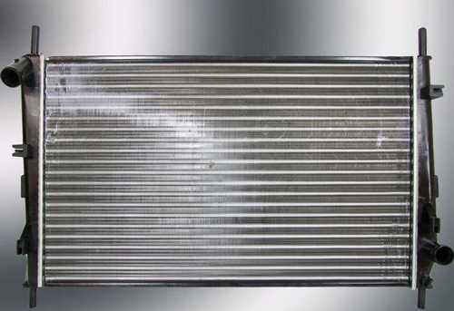Радиатор охлаждения Ford Mondeo 2