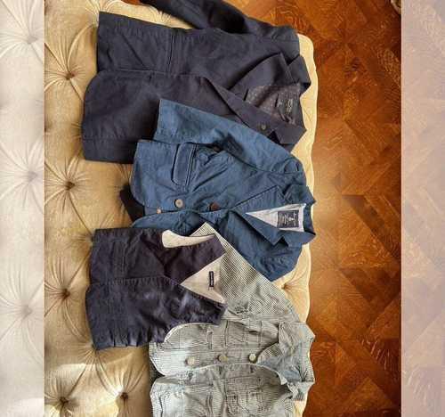 Пиджаки для мальчика 104-120 см