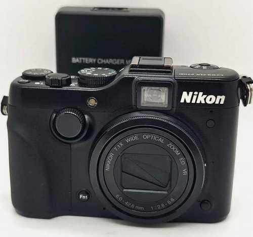 Nikon P7100 Coolpix