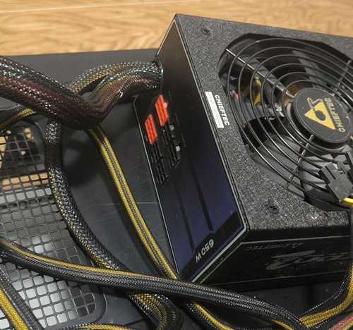 Блок питания Chieftec 650w