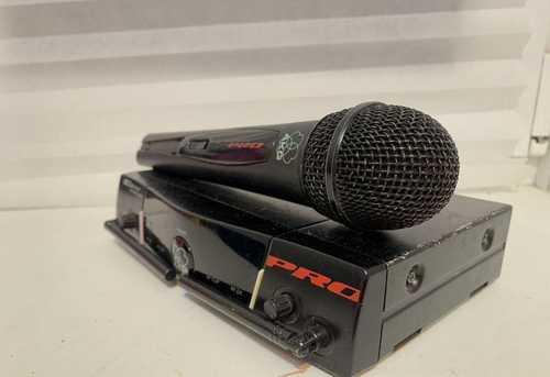 Радиомикрофон AKG WMS 40 Pro 1 микрофон