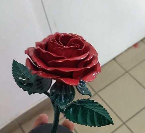 Кованая роза интерьерная