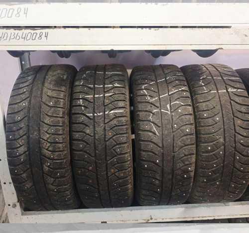 Bridgestone Ice Cruiser 7000S 205/55 R16 91T