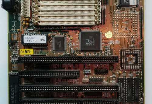 Ретро материнская плата на AMD 386 DX-40