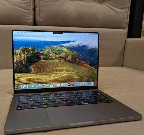 MacBook Pro 14 M1 Pro 16gb/512gb