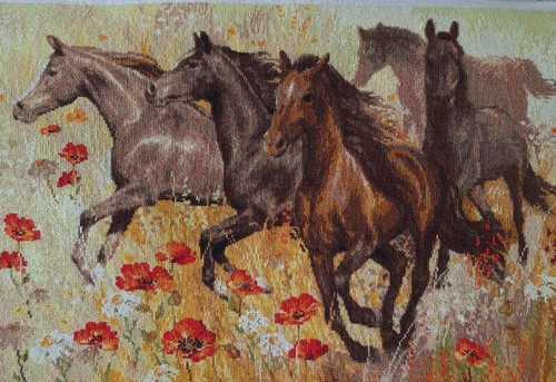 Вышитая картина «Табун лошадей»
