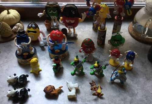 M&M Чупа чупс Данон игрушки