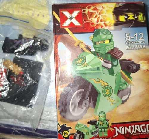 Ninjago минифигурки Ллойд и Ниндроид