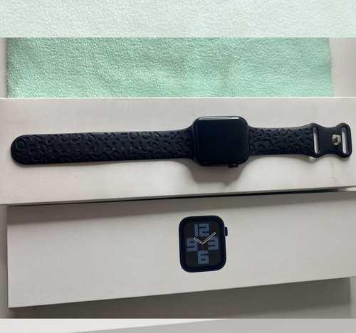 Apple watch se 44мм