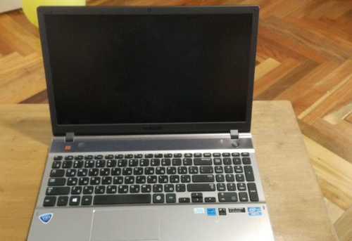 Ноутбук samsung NP550P5C
