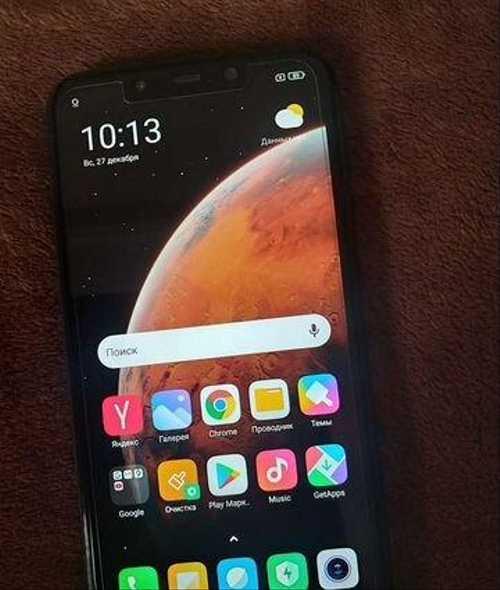 Телефон Xiaomi Pocophone F1