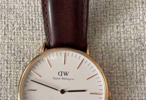 Часы мужские daniel welington 40 classic ST mawes
