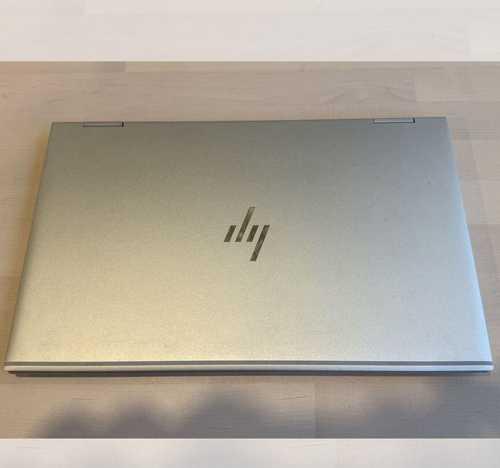 HP EliteBook x360 1040 G8