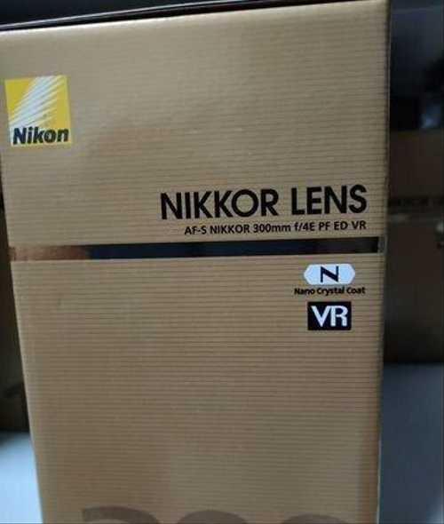 Nikon 300mm f/4E PF ED VR AF-S Nikkor