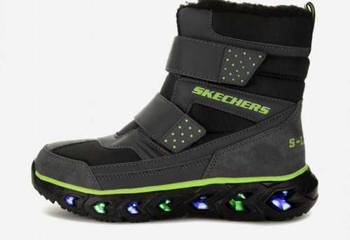 Новые ботинки Skechers 30 33 светятся