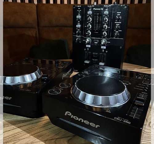 Pioneer CDJ-350, Pioneer DJM-S3