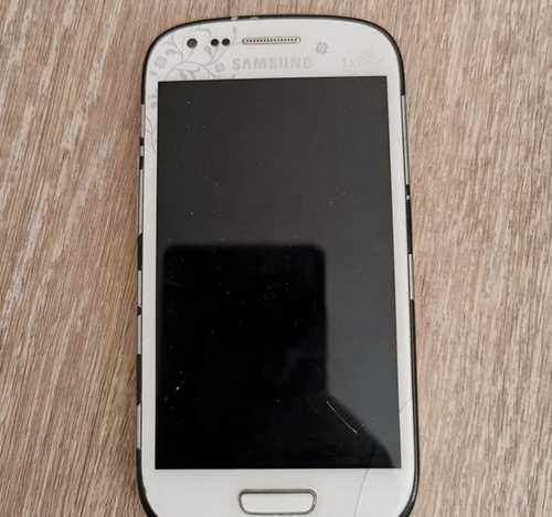 Samsung Galaxy S III mini GT-I8190, 8 ГБ