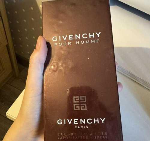 Givenchy pour homme