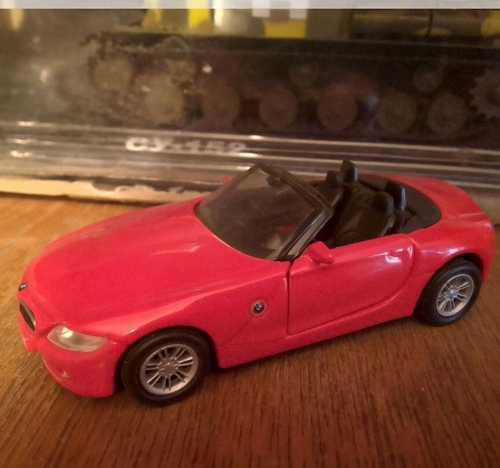 Модель 1 43 BMW Z4