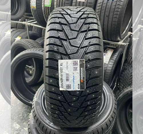 Hankook Winter i'Pike X W429A 235/50 R19 103T