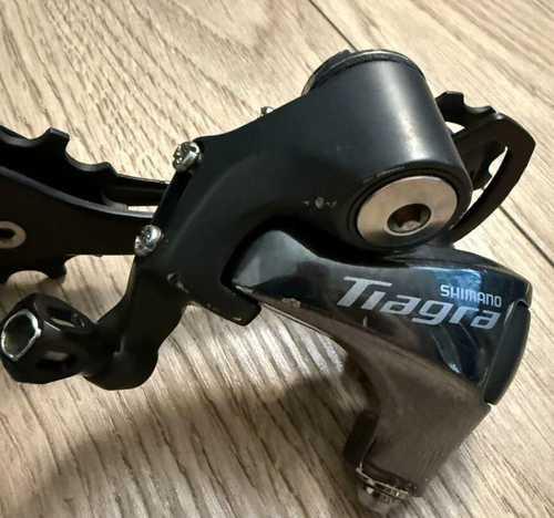 Задний переключатель shimano tiagra 4700