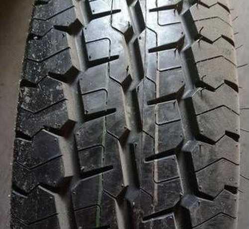 Легкогрузовые шины Onyx NY-06 205/65 R15C 102/100T