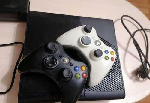 Xbox 360 с 2 джойстиками