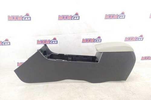 Подлокотник Mazda Atenza gh5fp-101813 L5-VE 2008