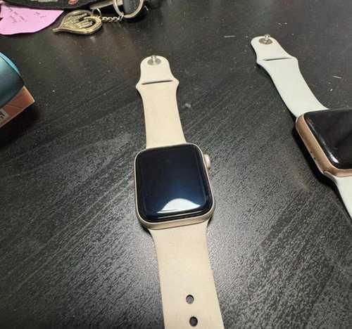 Apple watch se2023 40mm