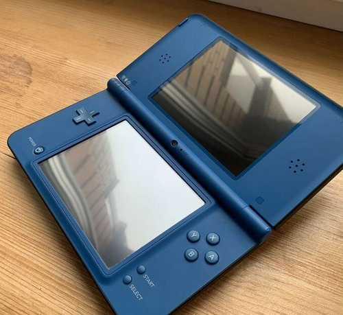 Игровая приставка Nintendo DSi XL blue