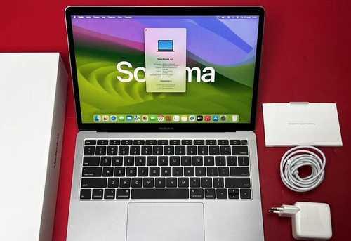 Macbook Air 13 Retina Core i5 1,6 GHz 16GB 256GB