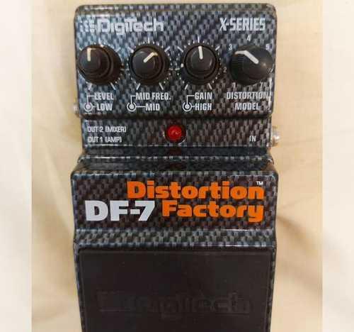 Digitech DF7 distortion factory (педаль дисторшн)