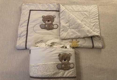 Бортик для кроватки и стеганое одеяло Mothercare