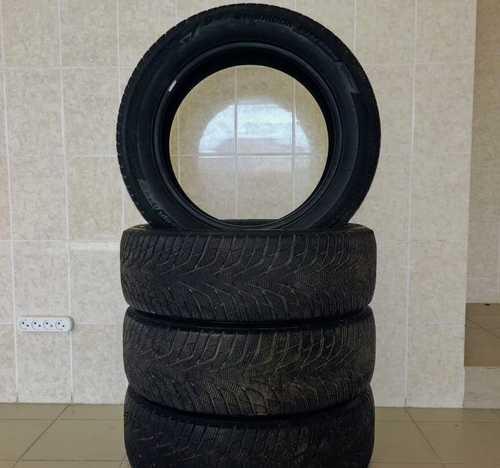 Hankook Winter I'Cept IZ3 W636 235/55 R19 105H