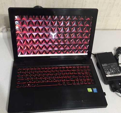 Игровой Lenovo 15.6/i7/16gbRam/ssd512/gt750x2