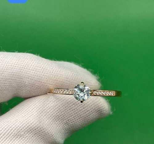 Золотое кольцо с фианитом проба 585 размер 21