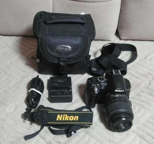 Зеркальный фотоаппарат nikon d3000 kit