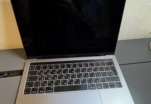 Apple MacBook Pro 13 2019 256 touch bar